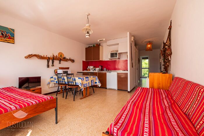 Appartement à vendre - Saint-Cyprien, Le Port - 2 pièces - 1 chambre