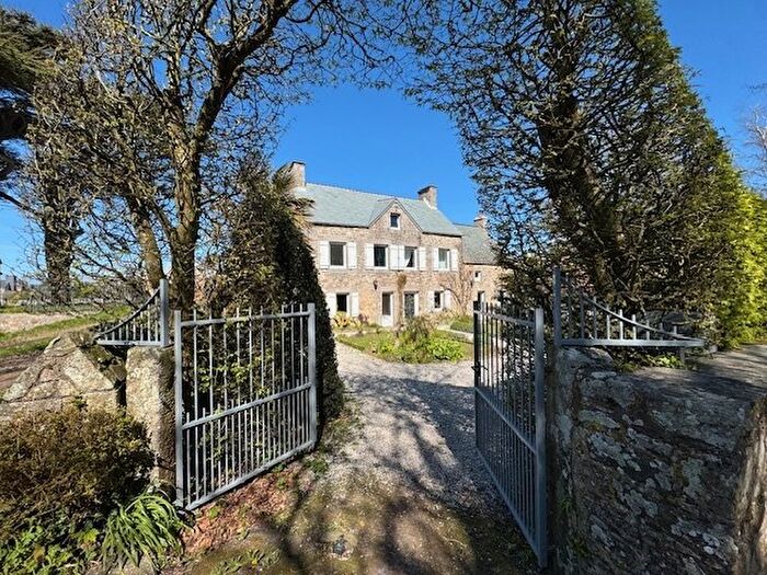 Maison à vendre - Flamanville - 7 pièces - 3 chambres