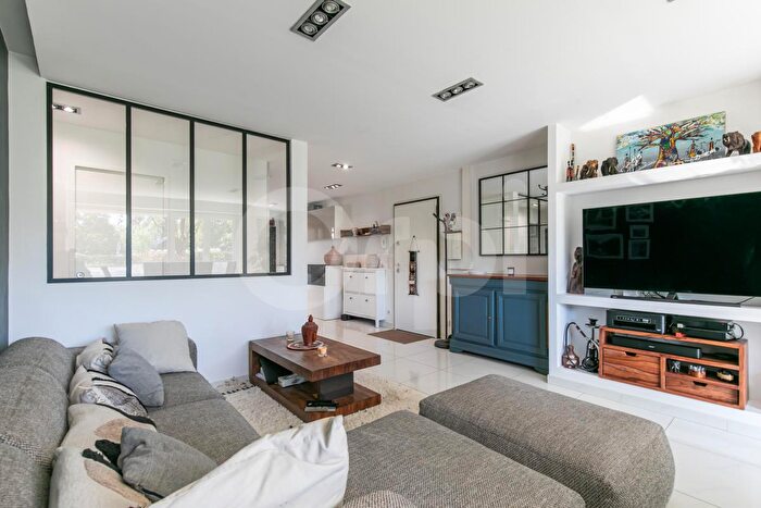 Appartement 4 pièces à Nogent-sur-Marne, Le Port sous La Lune, à vendre
