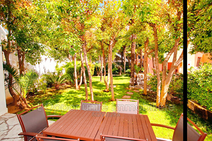 Appartement à vendre - Antibes, Coeur de ville - 3 pièces - 2 chambres