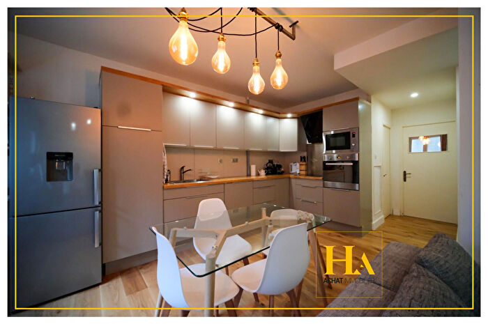 Appartement à vendre - Toulouse, Busca, Jardin des plantes, Port Saint-Sauveur - 3 pièces - 2 chambres