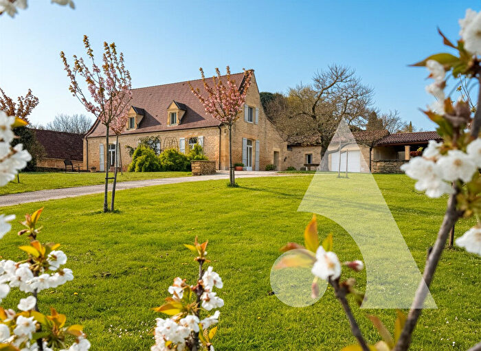 Maison 8 pièces à vendre - Sarlat-la-Canéda