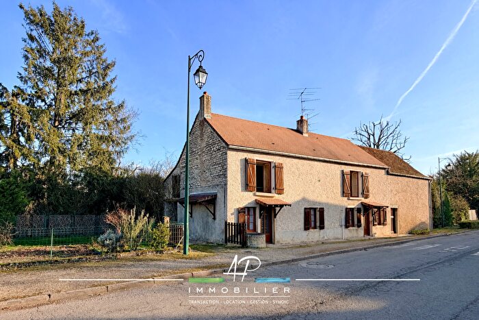 Maison à vendre - Orgeux - 4 pièces - 2 chambres
