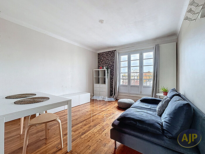 Appartement 2 pièces à vendre à Nantes, Saint-Clément, Jardin des plantes, Caserne Lamoricière