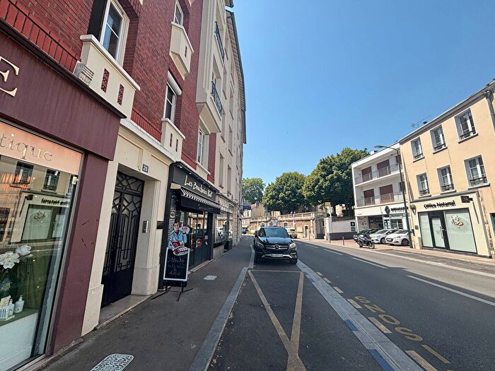 Appartement à louer - Centre-La Prairie, Ville-dAvray - 2 pièces - 1 chambre