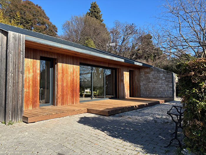 Maison à louer - Aix-en-Provence, Jas de Bouffan - 3 pièces - 2 chambres