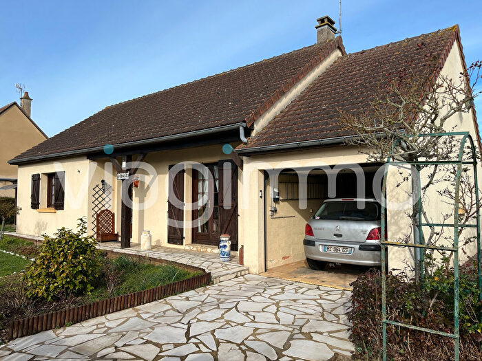 Maison à vendre - Fresnay-sur-Sarthe - 4 pièces - 2 chambres