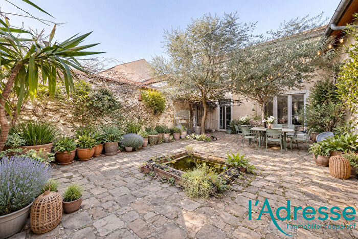 Maison à vendre - Noisy-le-Grand, Centre-ville - 7 pièces - 5 chambres