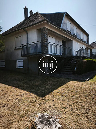 Saint-Yrieix-la-Perche - Maison 5 pièces à vendre