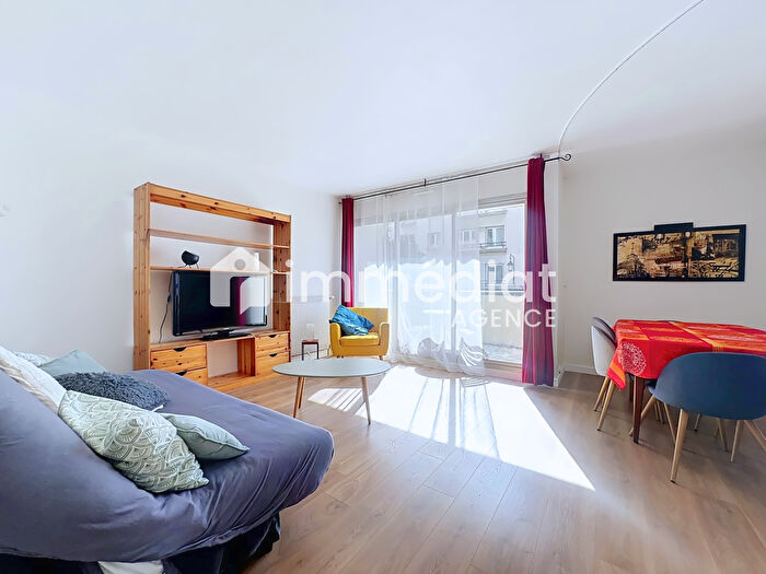 Appartement 3 pièces à louer - Rueil-Malmaison, Coeur de Ville