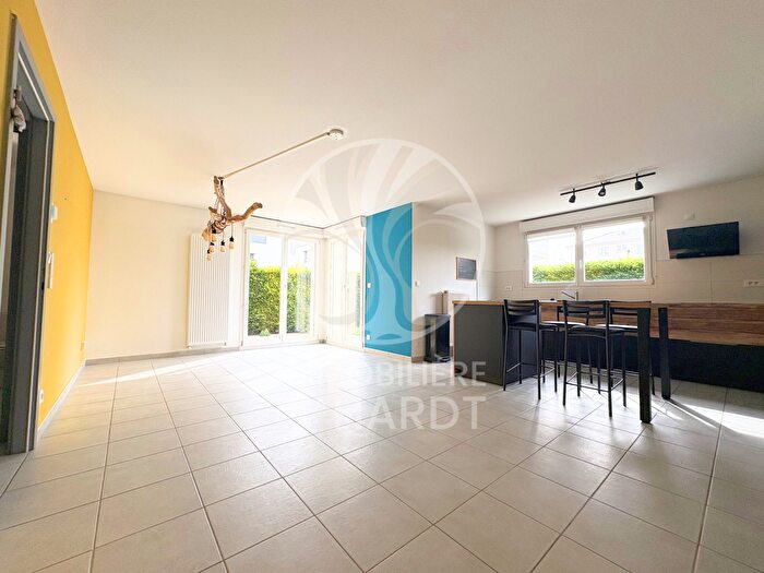 Appartement à vendre - Blotzheim - 3 pièces - 2 chambres