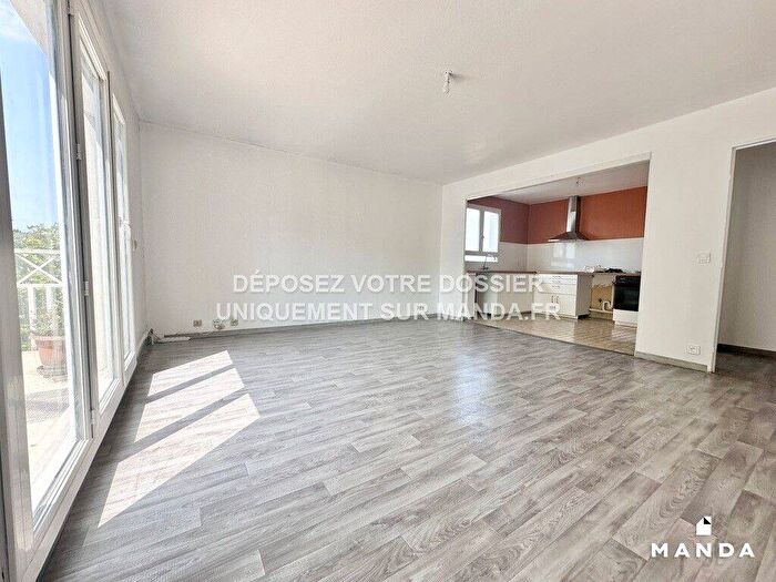 Appartement 4 pièces à Bois de la Grange-Village de Lognes, à louer