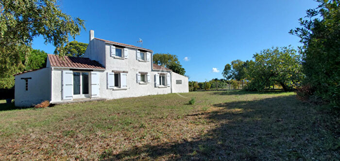 Maison 5 pièces à vendre - Barbâtre