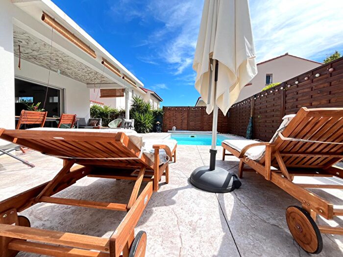 Maison 4 pièces à Canohès, à vendre