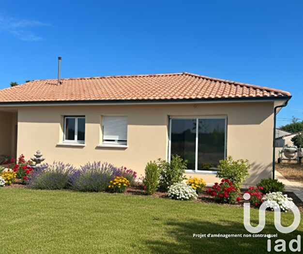 Maison à vendre - Saint-Médard-de-Guizières - 4 pièces - 3 chambres