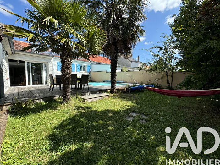 Saint-Herblain, Nord : Maison 5 pièces à vendre