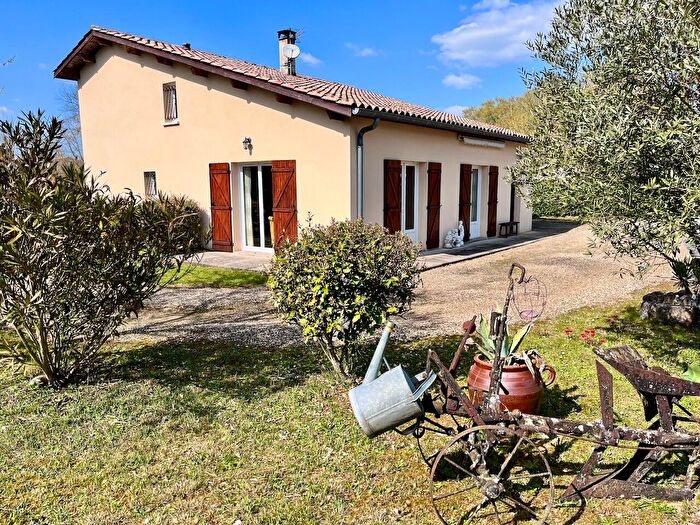 Maison à vendre - Miramont-de-Guyenne - 5 pièces - 4 chambres