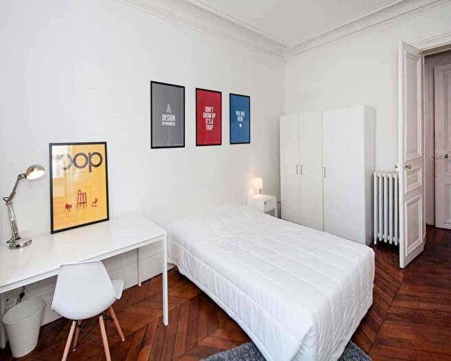 Appartement à louer - République-Saint Ambroise, Paris ème arrondissement - 1 pièce