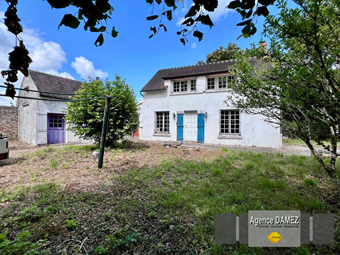 Saint-Martin-de-Bréthencourt - Maison 4 pièces à vendre