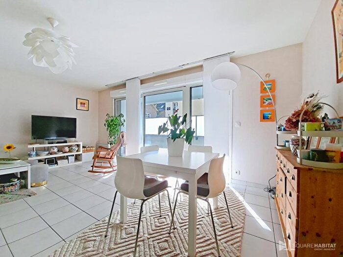 Appartement à louer - Quartiers Ouest, Arsenal, Redon - 3 pièces - 2 chambres