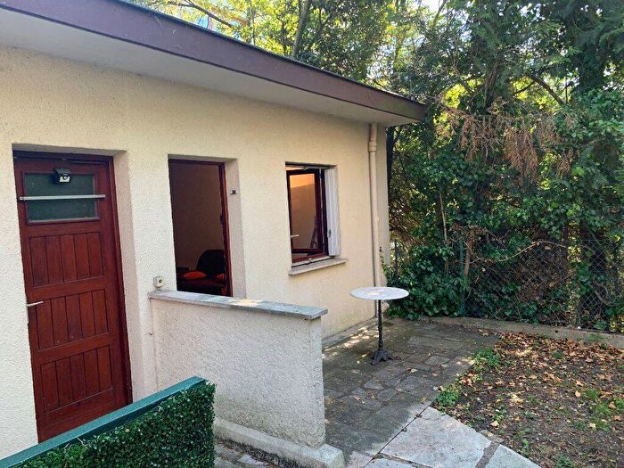 Varenne-Centre-Rive Charmante, Noisy-le-Grand - Appartement 1 pièce à louer