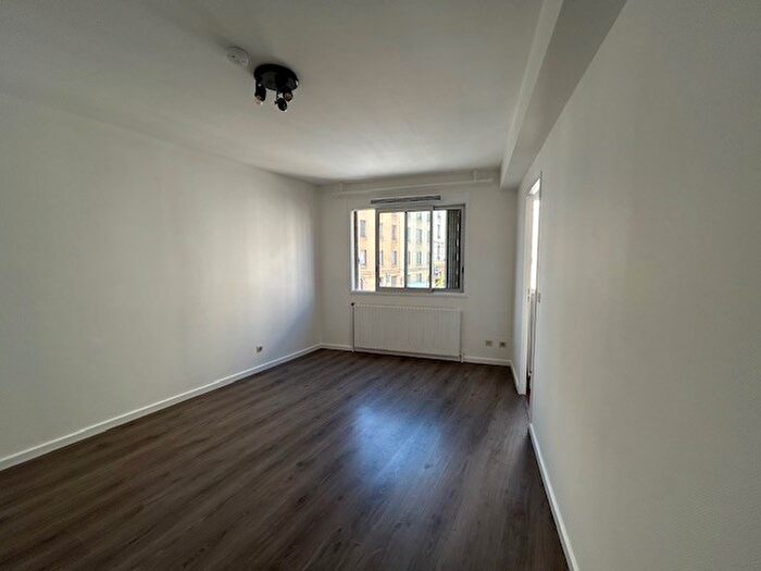 Appartement à louer - Lyon e , Guillotière - 1 pièce