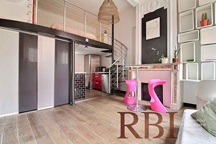 Appartement 1 pièce à Toulouse, Saint-Etienne, à louer