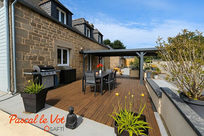 Maison à vendre - Plounérin - 7 pièces - 4 chambres