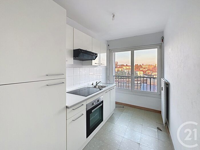 Appartement à vendre - Montbéliard, Centre-ville, Prairie, Batteries du Parc, Charmontet - 2 pièces - 1 chambre