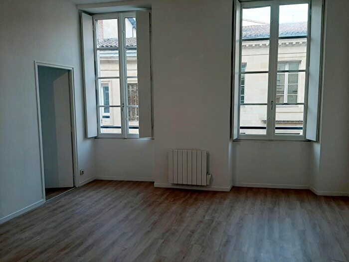 Appartement 2 pièces à louer - Bordeaux, Saint-Christoly