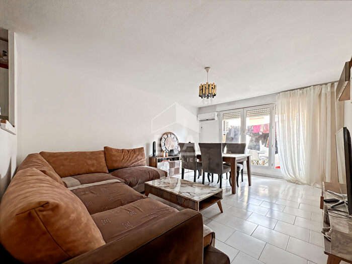 Appartement 2 pièces à Marseille 5ème, Baille, à vendre