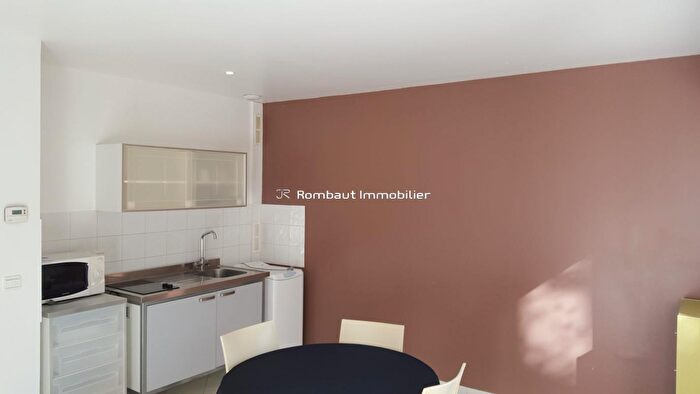 Appartement à louer - Garches, Buzenval - 1 pièce