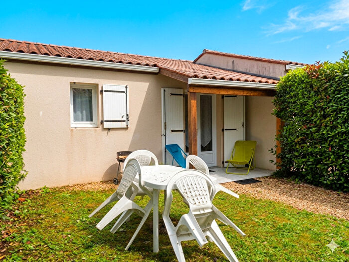 Ozillac - Maison 2 pièces à vendre
