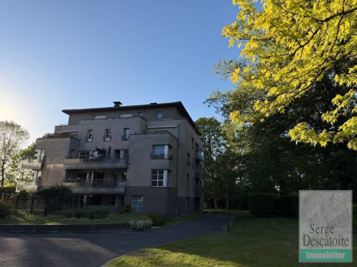 Appartement à louer - Croisé Laroche-Rouges Barres, Marcq-en-Bar ul - 4 pièces - 3 chambres