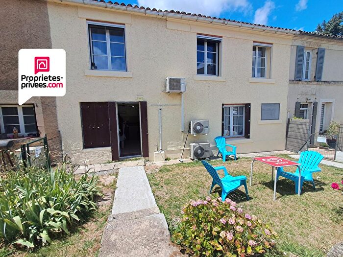 Saint-Martin-des-Fontaines : Maison 4 pièces à vendre