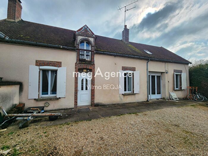 Maison à vendre - Courgenay - 6 pièces - 4 chambres