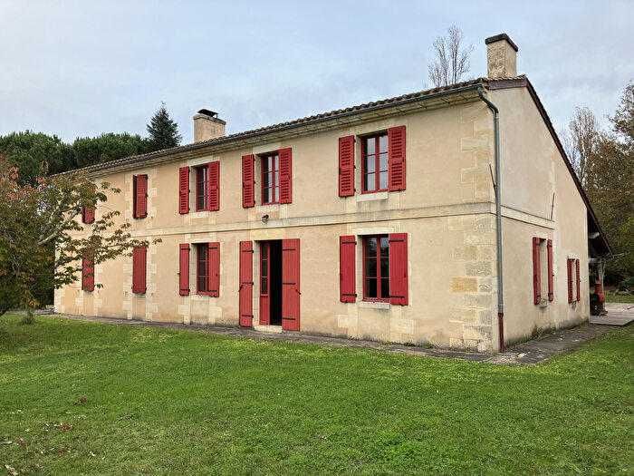 Maison à vendre - Saint-Caprais-de-Bordeaux - 7 pièces - 3 chambres