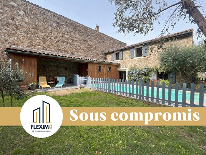 Maison à vendre - Vion - 6 pièces - 4 chambres