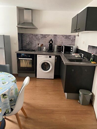 Appartement à louer - Millau, Centre-ville - 2 pièces - 1 chambre