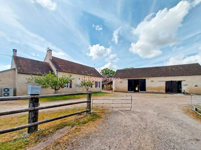 Maison à vendre - Monhoudou - 7 pièces - 4 chambres