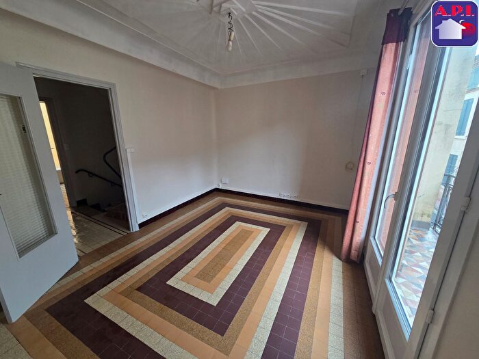 Maison à louer - Pamiers, Centre-ville, Mercadal, Villeneuve - 4 pièces - 3 chambres