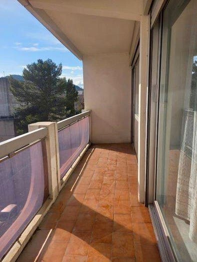 Appartement 4 pièces à louer - Centre Ville-Louis Blanc, Alès