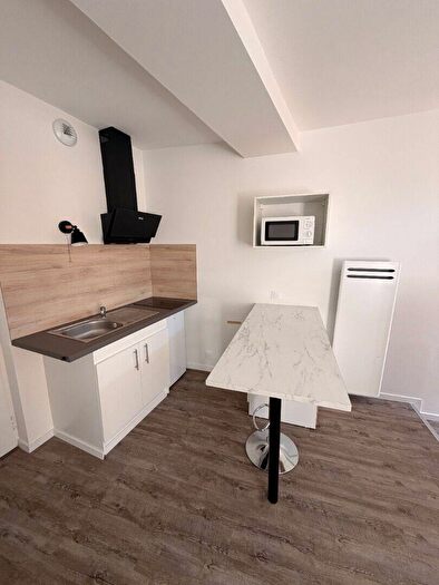 Vieille Ville, Joigny : Appartement 1 pièce à louer