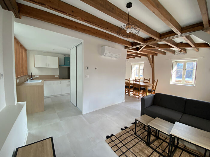 Appartement à louer - Brive-la-Gaillarde, Le Rocher Coupé, Breuil, Malecroix - 3 pièces - 1 chambre