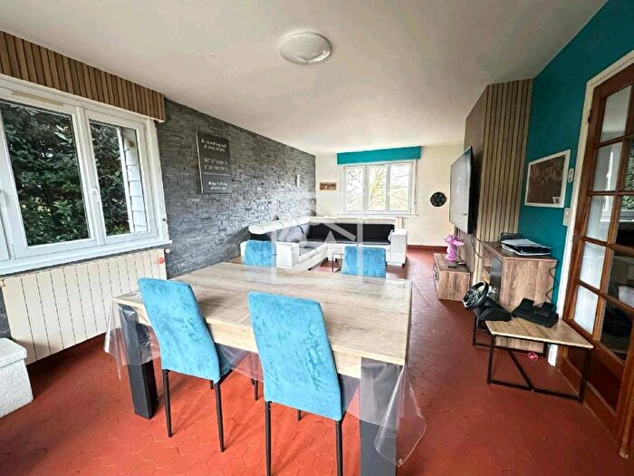 Maison à vendre - Guînes - 6 pièces - 5 chambres