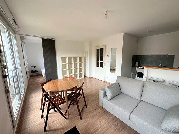 Appartement à louer - Lille, Wazemmes - 1 pièce - 1 chambre
