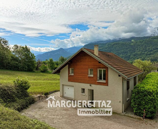 Maison 5 pièces à vendre à Marignier