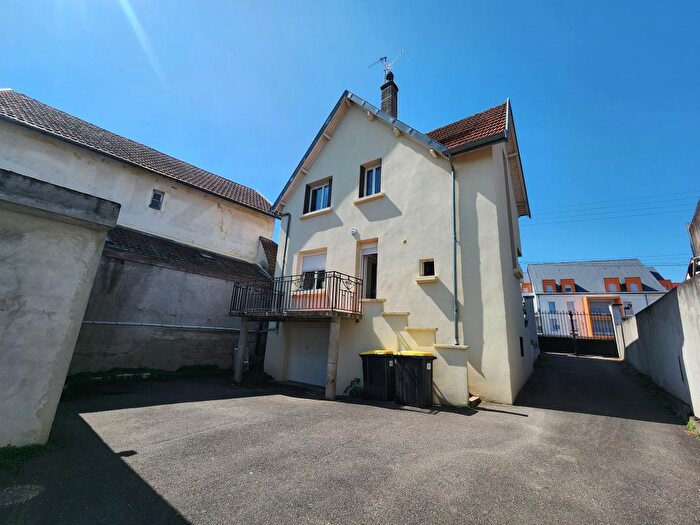 Maison à vendre - Chenôve, Chenôve - 4 pièces - 3 chambres