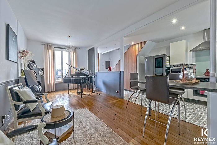 Maison à vendre - Domont, Ombreval - 6 pièces - 4 chambres