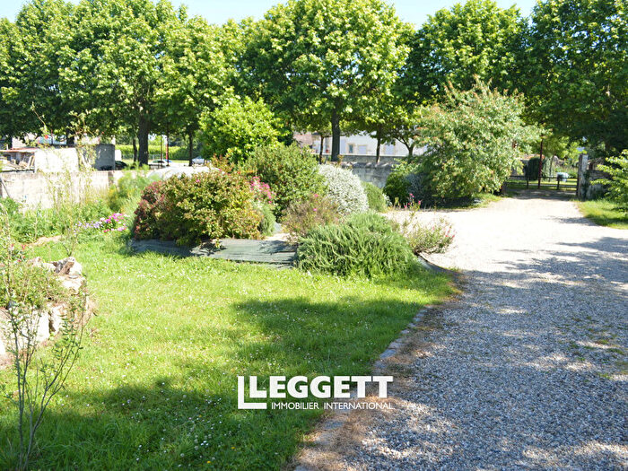 Meilhan-sur-Garonne : Maison 9 pièces à vendre